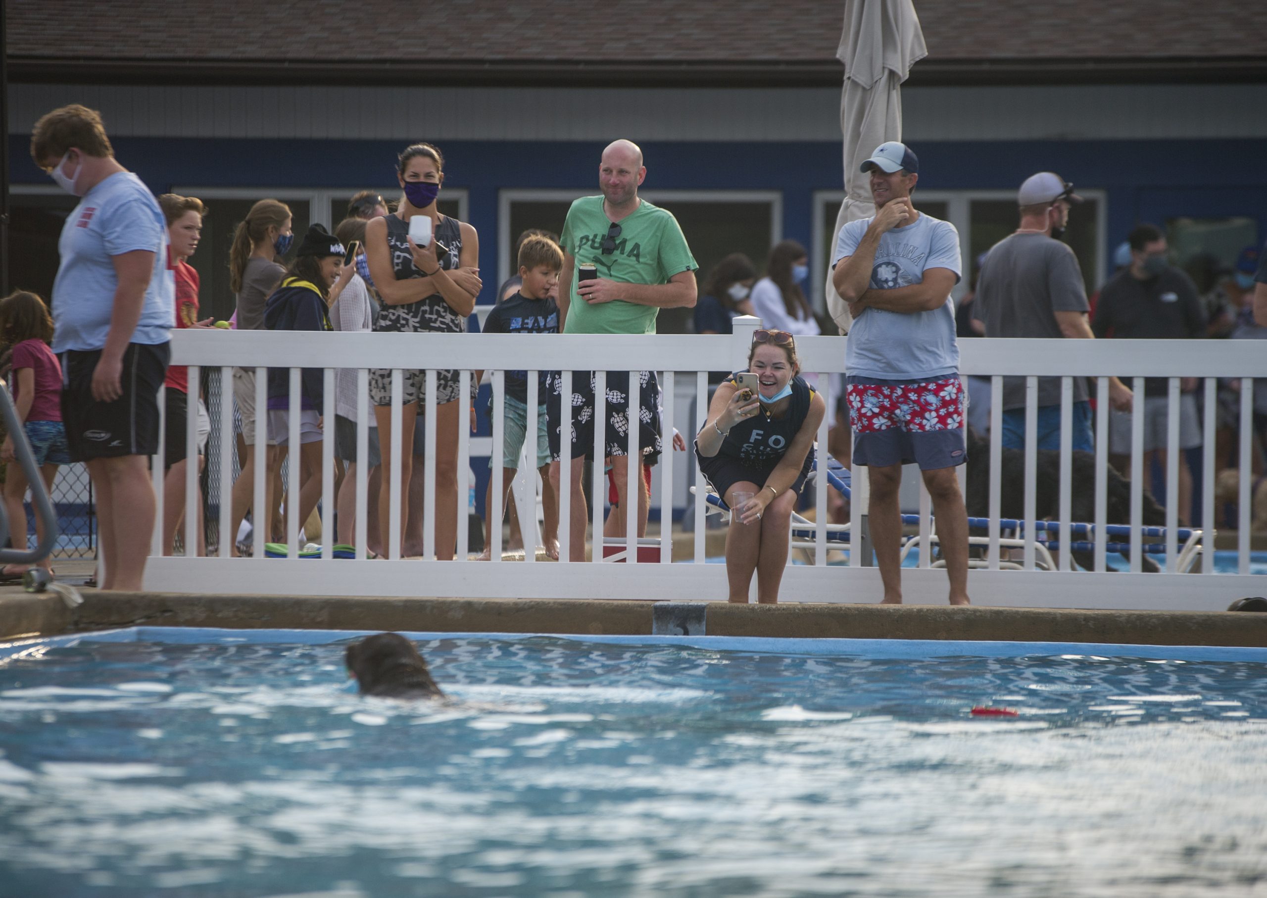Riverside Swim Club goes to the dogs - Riverside-Brookfield Landmark
