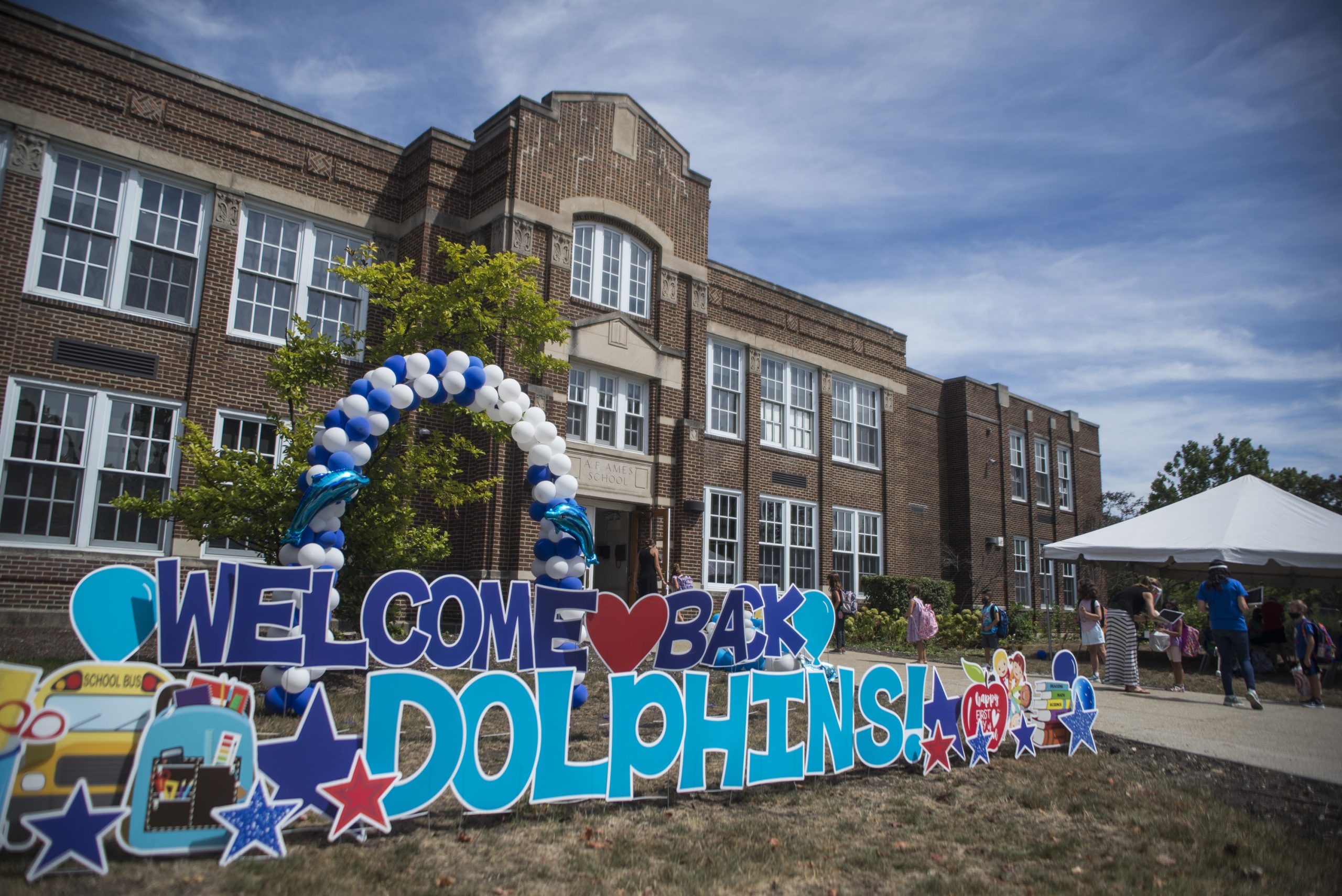 D96 board approves $1.4 million in summer work at schools - Riverside ...