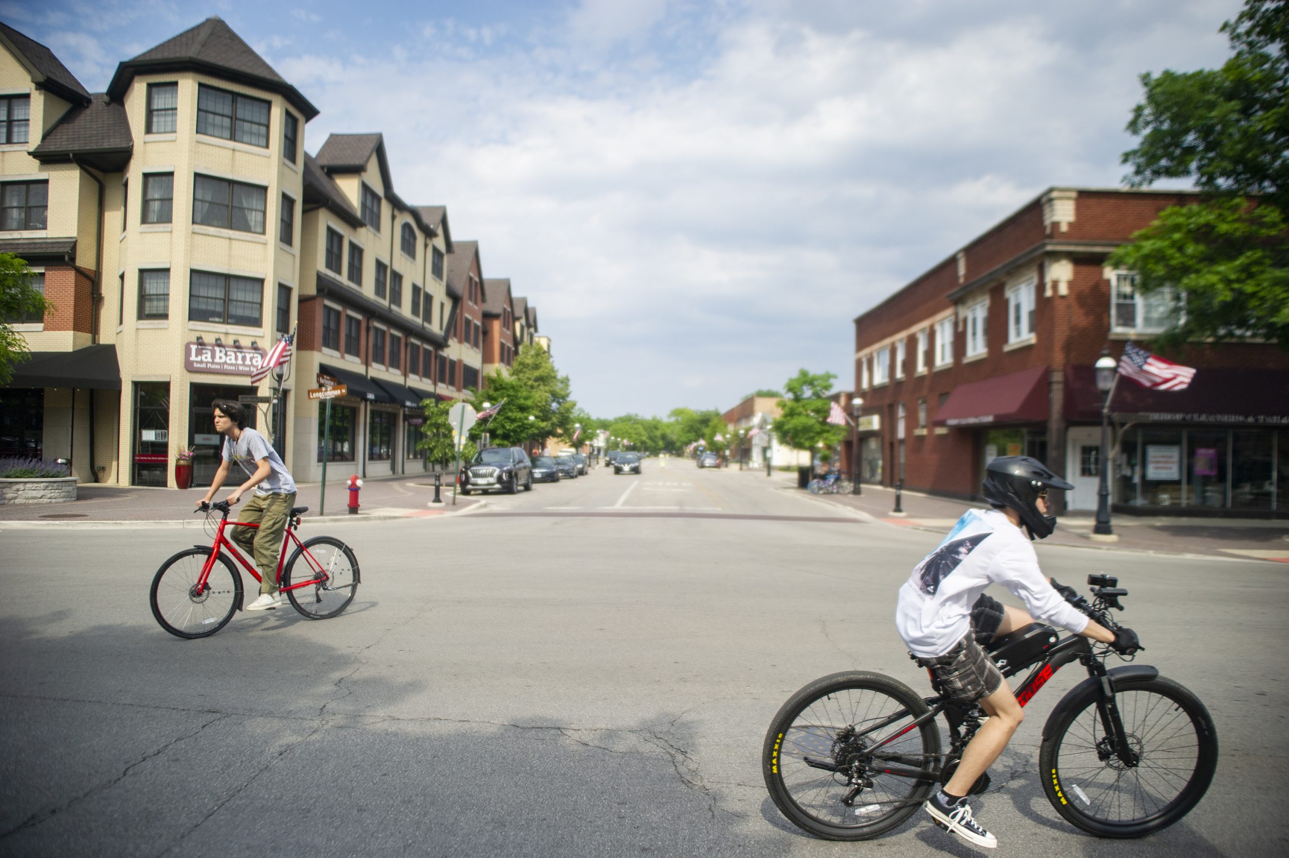 Riverside to consider 5-story apartment building in central business ...