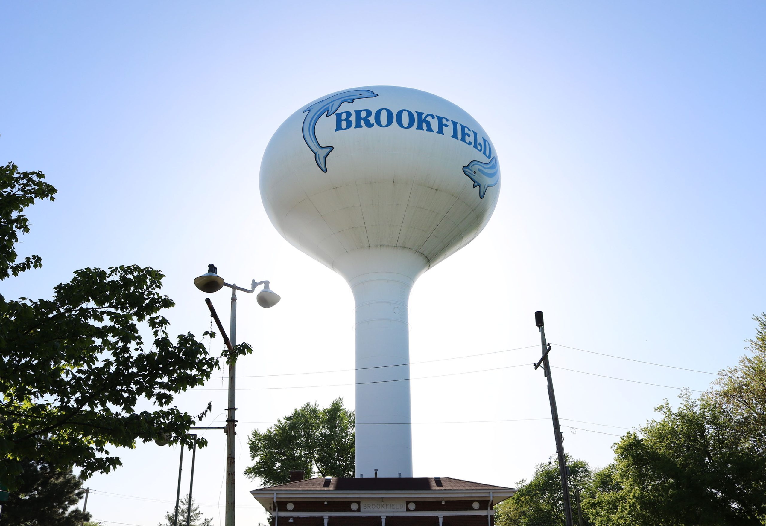 Brookfield raises water rates - Riverside-Brookfield Landmark