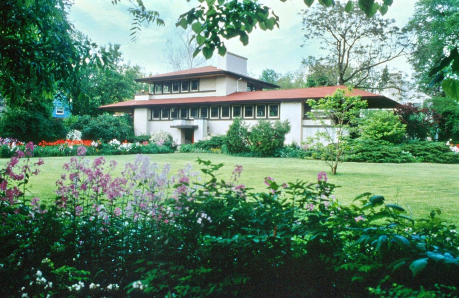 Loving, really loving, your Frank Lloyd Wright house - Riverside ...