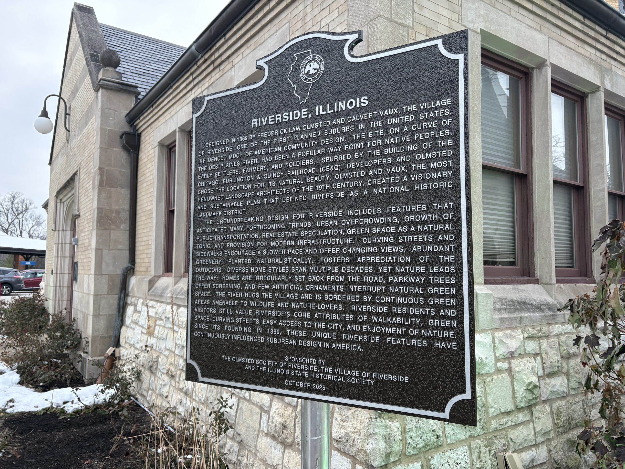 Riverside is recognized with historical plaque - Riverside-Brookfield ...
