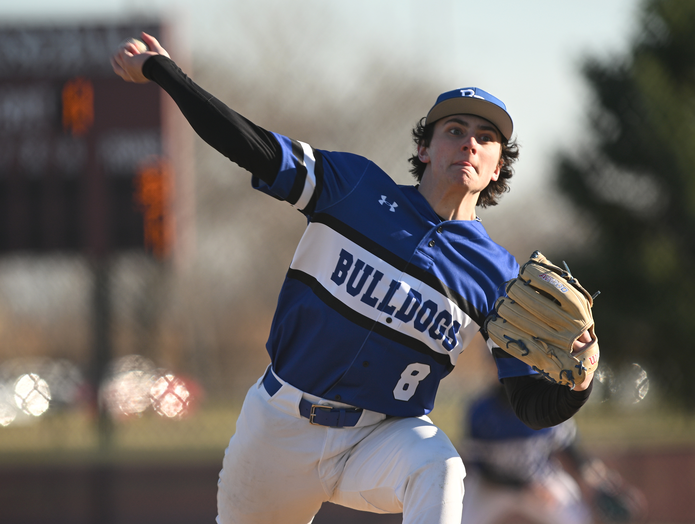 RBHS baseball grows on last year’s lessons - Riverside-Brookfield Landmark